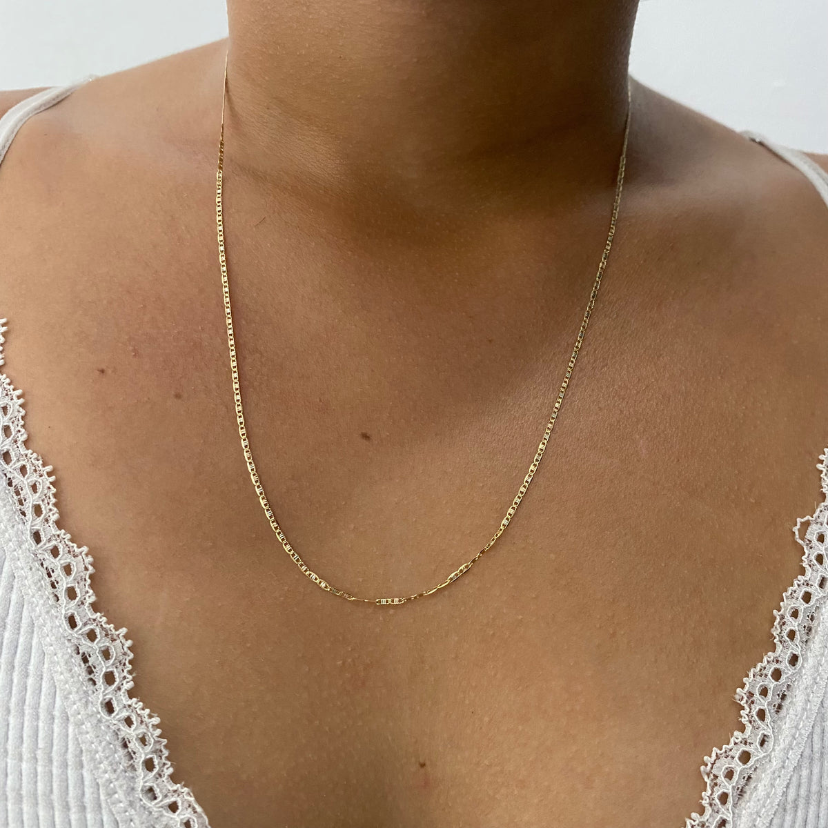 Cadena Italy Plana Diamantada Tres oros 18k 1,54 Gr / 1,2 mm / 50 Cm ...